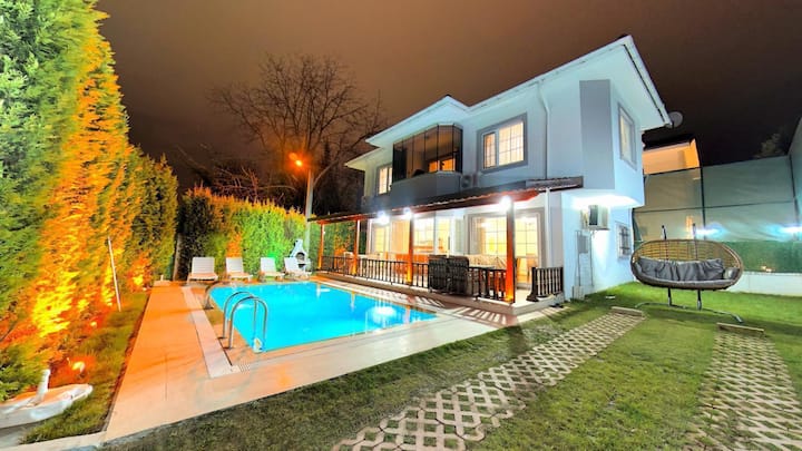 Sapanca'da Günlük Kiralık Müstakil Dublex Villa - Sapanca