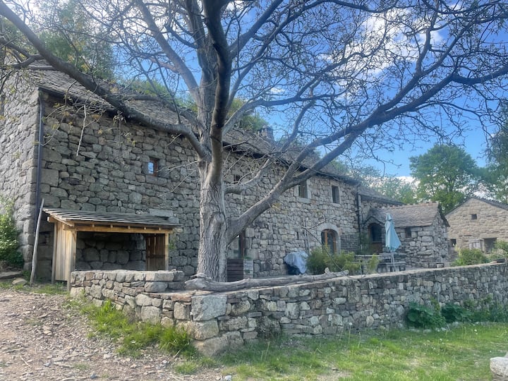 Ancienne Bergerie Rénovée Au Cœur Des Cévennes - Lac de Villefort