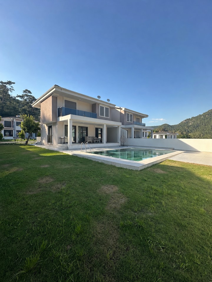 Villabade - Akyaka