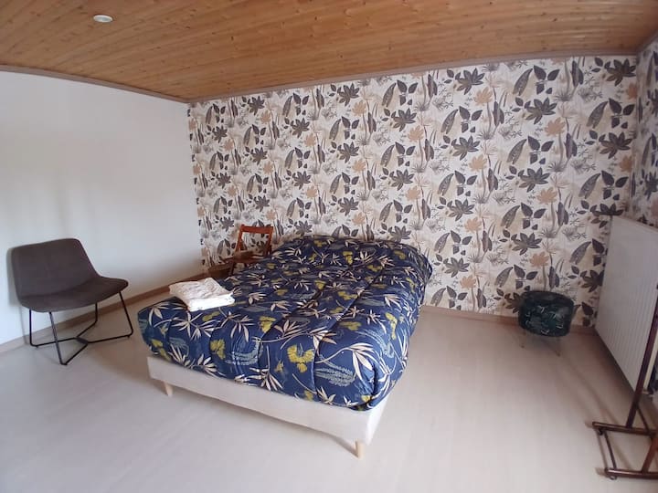Chambre Double Trés Confortable Au Calme - Parthenay