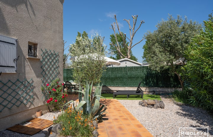 Riboleys - Maison Climatisée à 550m De La Mer - Vias