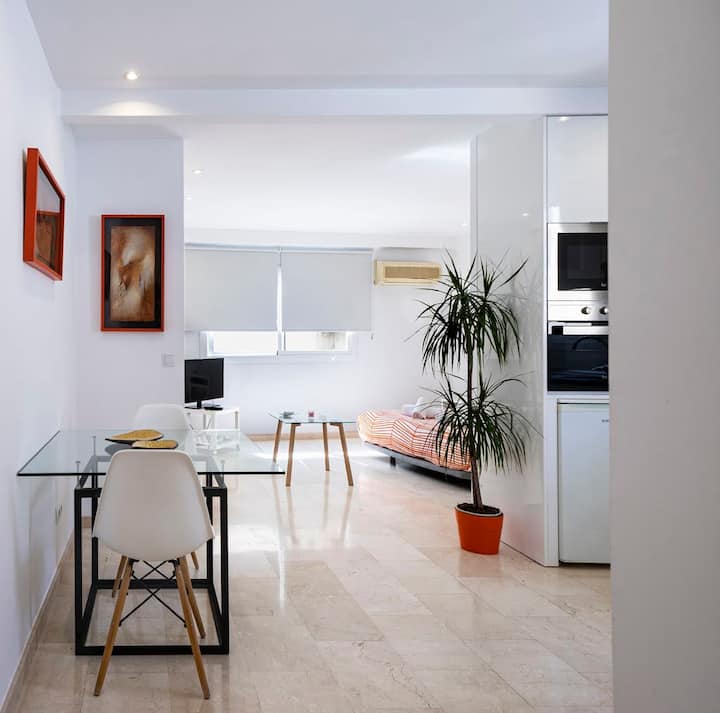 Pequeño Oasis Con Encanto En El Centro De Palma - Palma