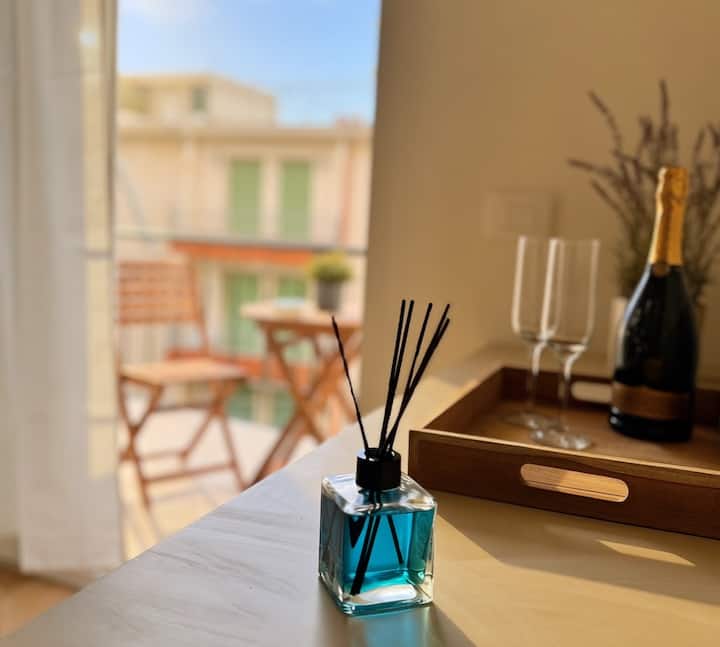 Riva Viola1, Room A Due Passi Dal Mare Di Alassio - Albenga