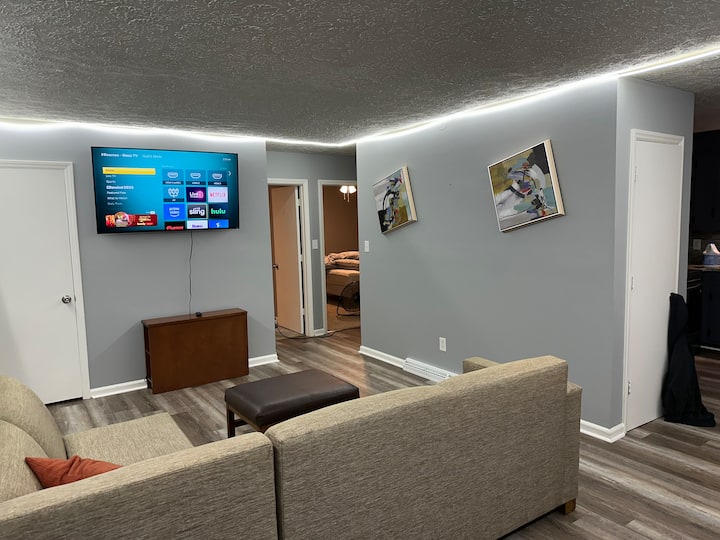 Your Peaceful Urban Oasis | Perfect Midterm Stay - Danville, VA