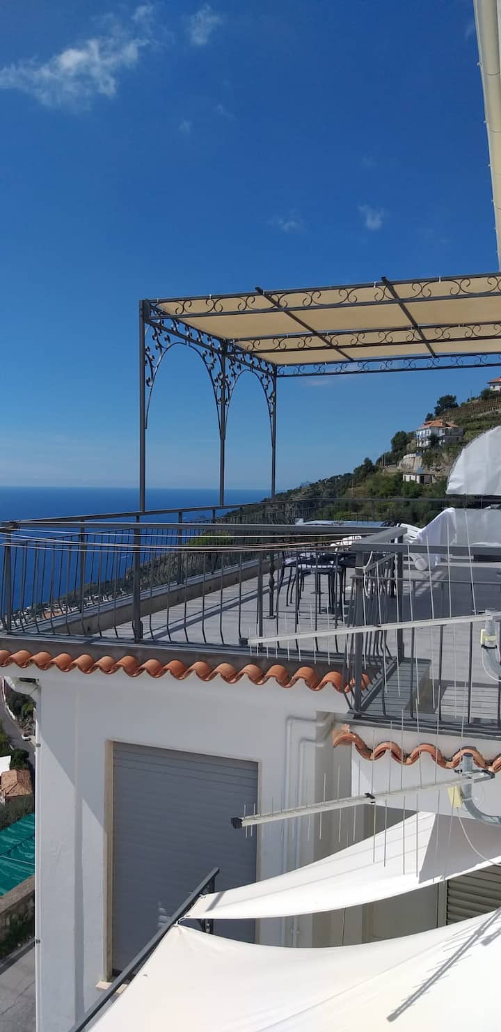 Casa Maestrale Vista Mozzafiato In Costa Amalfi - Amalfi Coast
