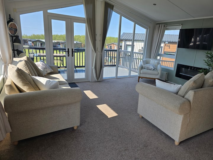 Holiday Lodge In North Devon. - United Kingdom