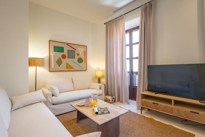 Rh Arenal - Atarazanas - Seville, Spain