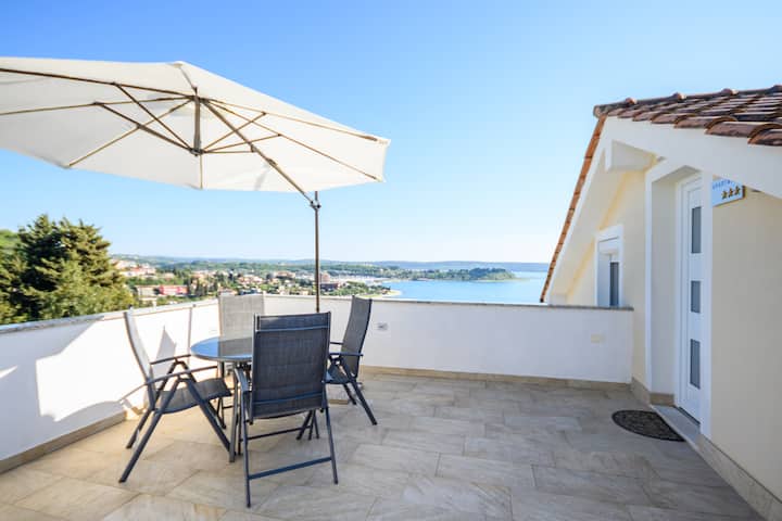 Amare Apartment | Terrace, Sea View & Parking - Portorož