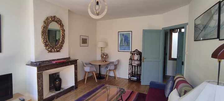 Robert Doisneau 2nd Floor Apartment - Carcassonne