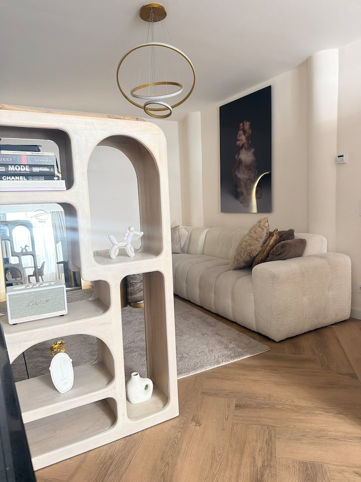Ibiza Appartement | Private Garden | City Center - Enschede