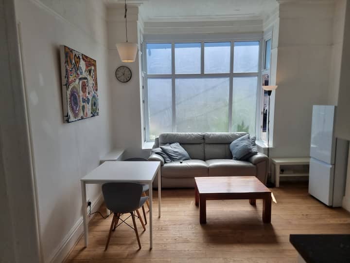 Modern Self-contained Apartment. - Birmingham
