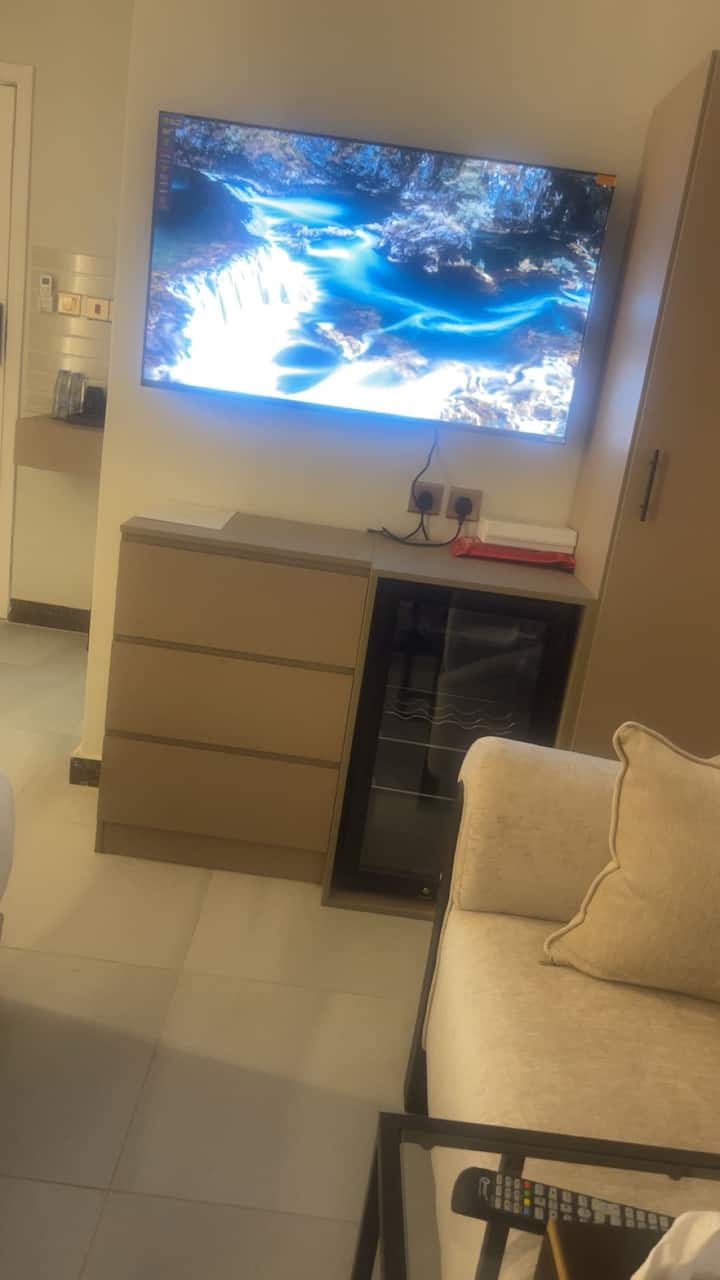 6/استديو هادي وانيق بدخول ذكي - Riyadh