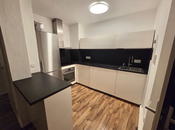 Modernes Apartment Im Nürnberg Wg& Monteur - Nuremberg