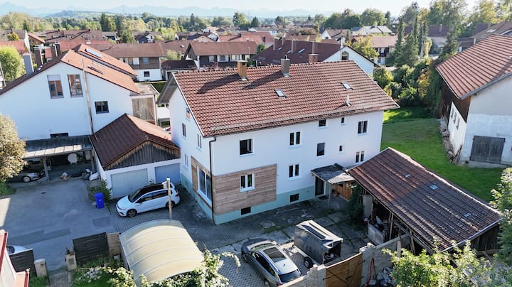 Ganze Wohnung - 2,5 Zimmer Mit Zwei Balkonen - Kaufbeuren