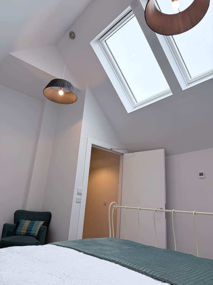 Millport Town Hall - Clifton Apartments - The Loft - Isle of Arran