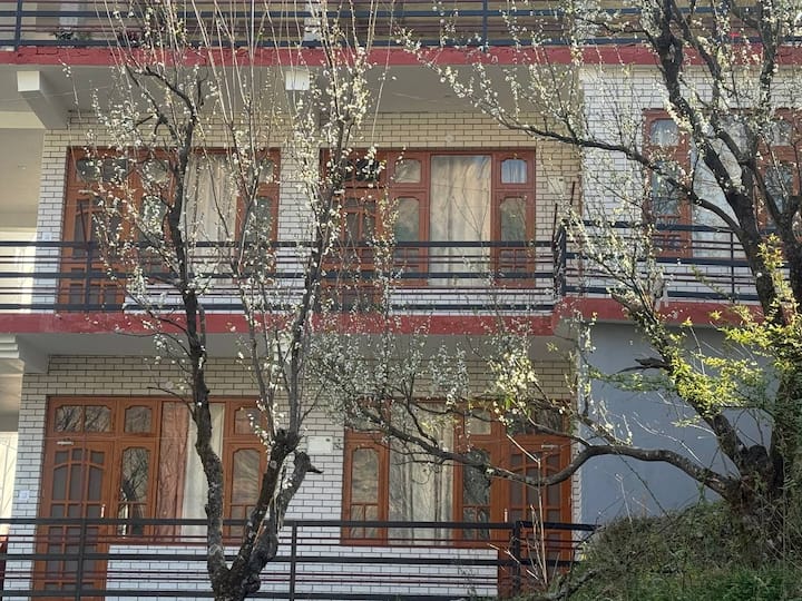 Kalashanu Paras Homes | G-3 Cozy Studio |Kitchen - Kullu