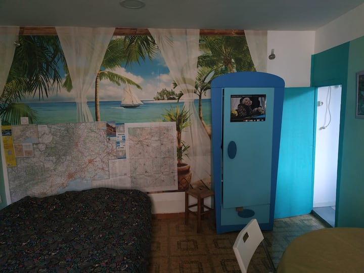 Studio Atypique En Plein Cœur Du Centre-ville - Lodève