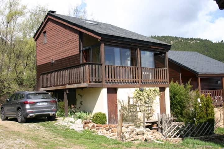 Chalet De Montagne Individuel, 70 M2, - Les Angles