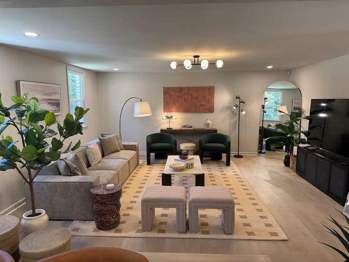 The Roswell Modern Living | Designer Luxe & Vibe - Alpharetta, GA