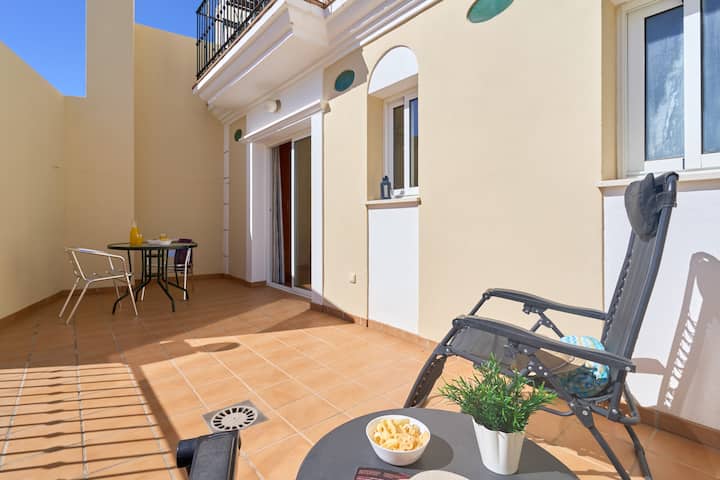 1c Estudio Nerjaluna Con Terraza - Nerja