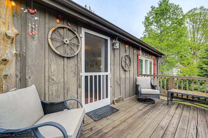 Walk To Dtwn Brevard! Mtn Escape W/ Fire Pit - Brevard, NC
