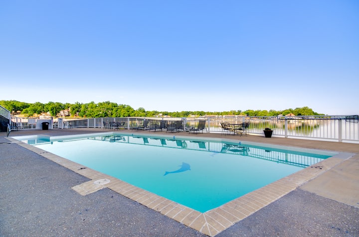 Lake & Boat Slip Access! Family Gem In Osage Beach - Osage Beach, MO
