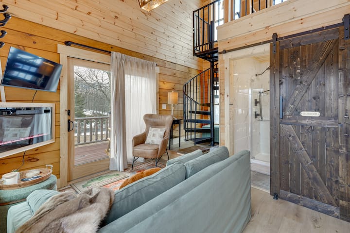 Handcrafted Tiny Home, Near Dtwn Boone - Boone, NC