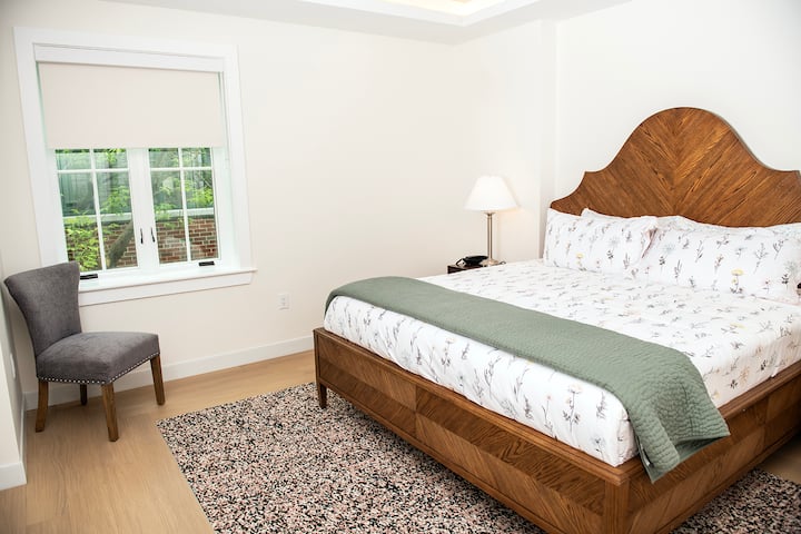 Signature One-bedroom Residence-treadwell Mansion - Portsmouth, NH