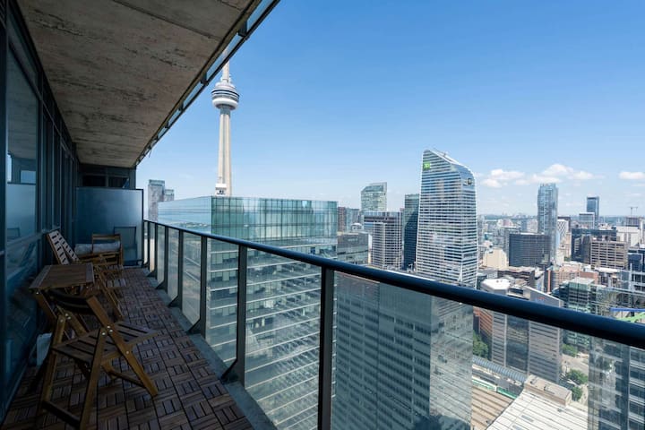 Cn Tower View Condo -  Balcony, Wifi & Workspace - Toronto, ON