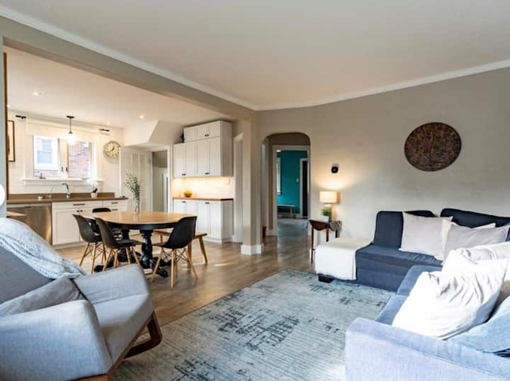 Mago Villa - Waterloo, ON, Canada