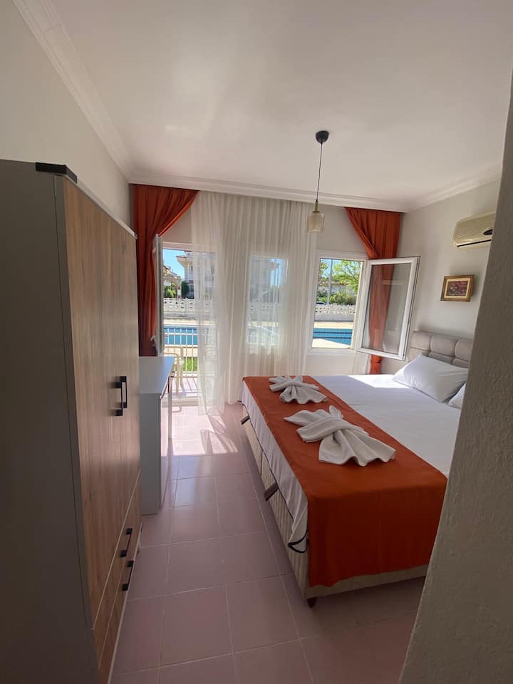 Apart Otel Göz Pırıltısı Oda - Fethiye