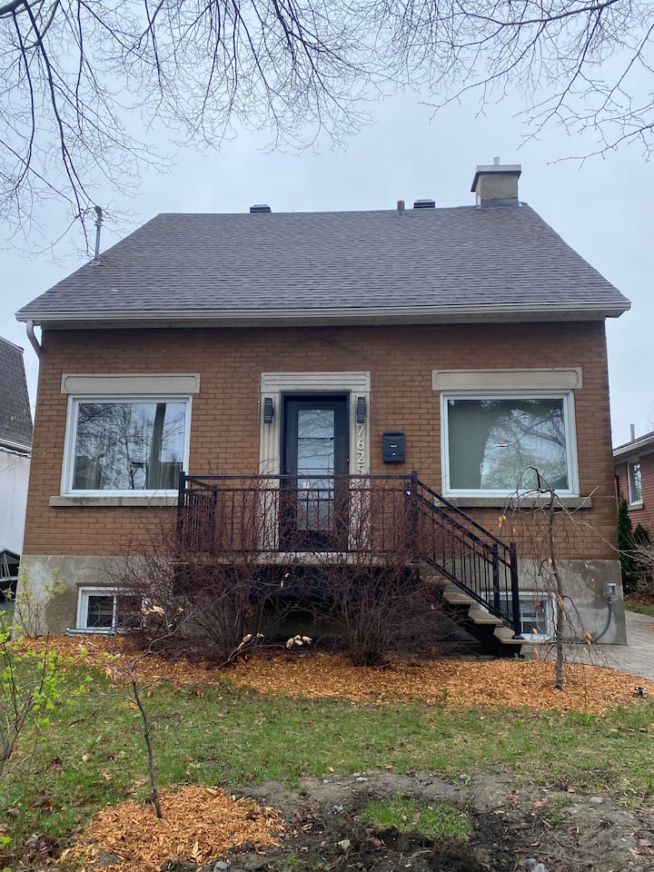 Family Home In Villeray - Montréal, QC