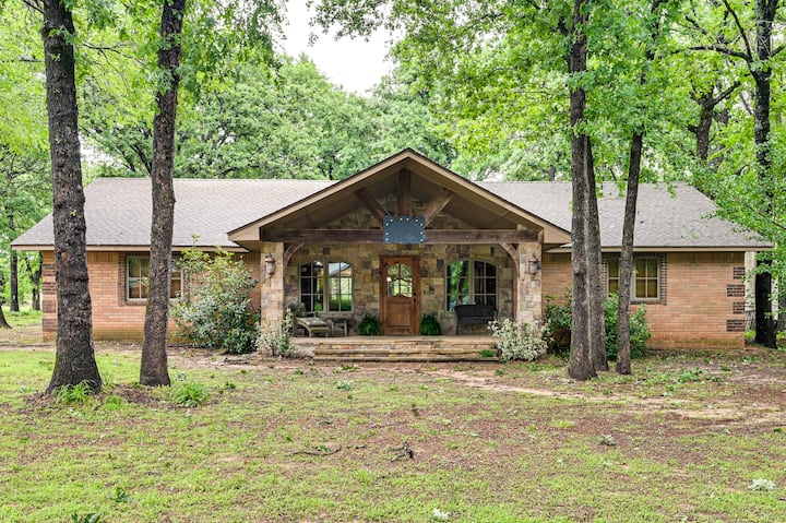 Walk To Lake Texoma: Family Home W/ Fire Pit! - Lake Texoma