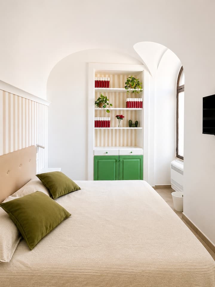 B&b Marechià Double Room In The Heart Of Sorrento - Sorrento
