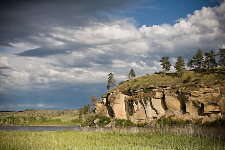Whitewater Cabin On The Yellowstone - Joliet, MT