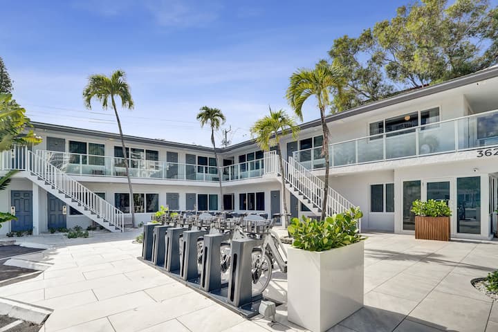 Fort Lauderdale Suite W/ Kitchenette |The Botanica - Fort Lauderdale Beach, Fort Lauderdale