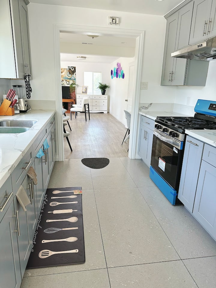 Newly Renovated 2br Clean, Cozy 30mins To Disney - La Puente, CA