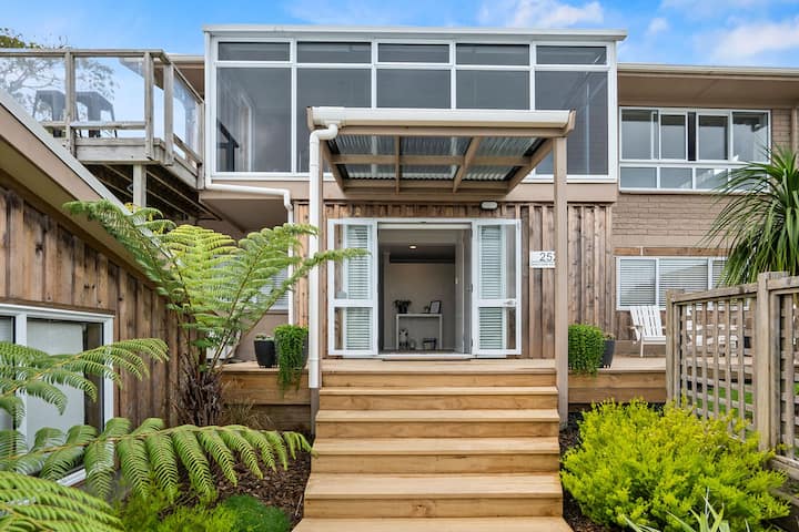 Relaxing Beachside Retreat - Whangārei