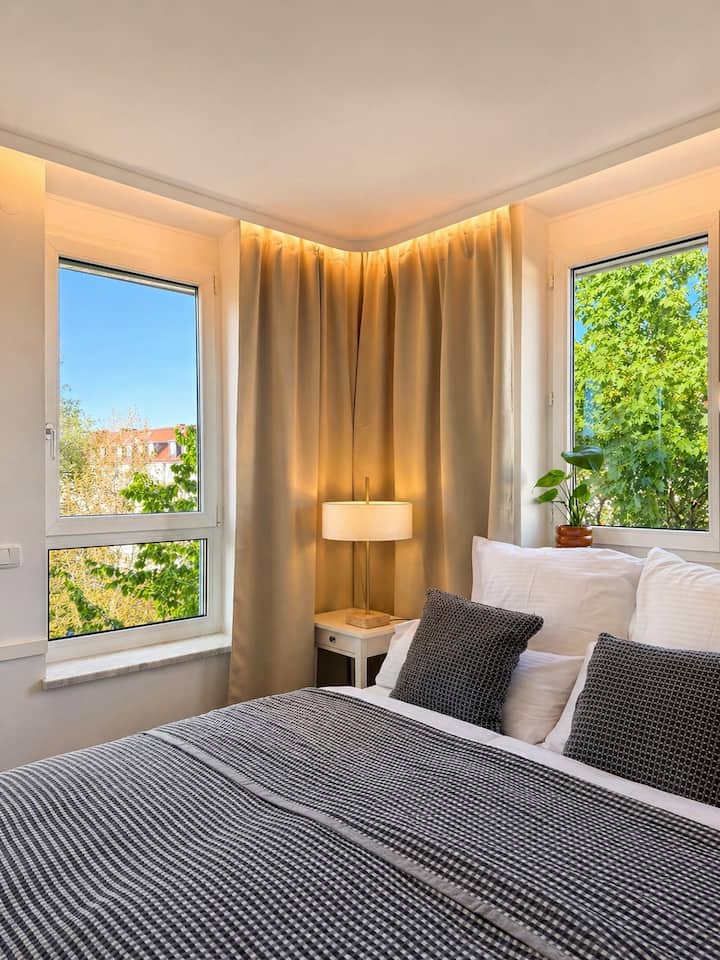 Luxury Business-suite Schwabing | Suitespot - Munique