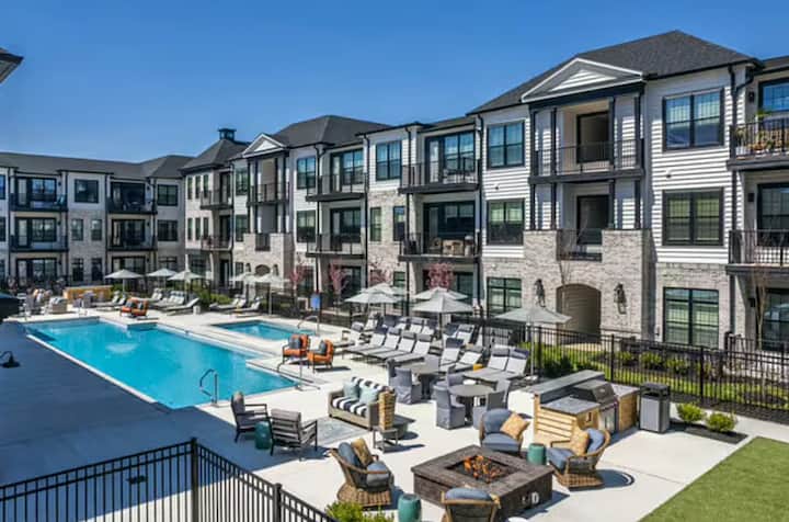 New Albany Luxury Living Second Floor - New Albany, OH
