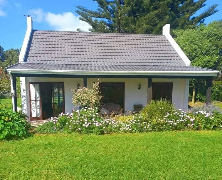 Clifftop Cottage By The Sea (Long-term/3 Wks+) - Norfolk Island