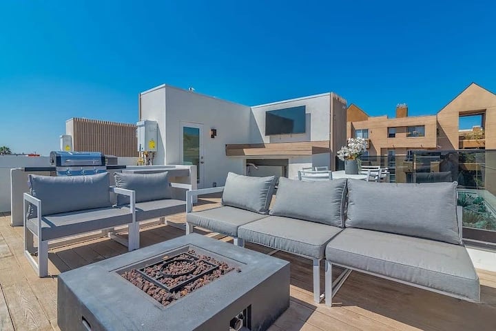 Casa Juliana By Oraklus - Hollywood, CA