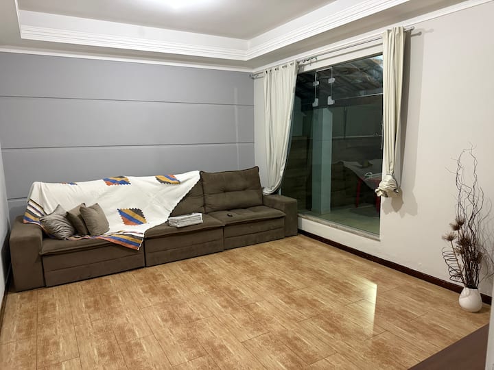 Casa Luxuosa 4 Suítes, Piscina/andréia Nascimento - Juiz de Fora