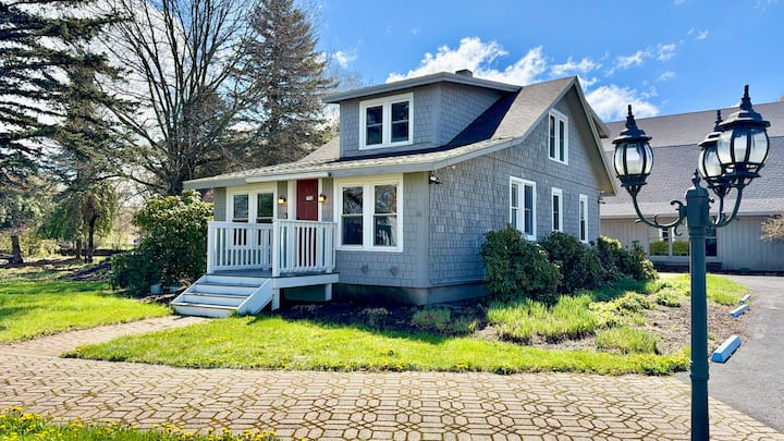 The Carriage House - Oneonta, NY