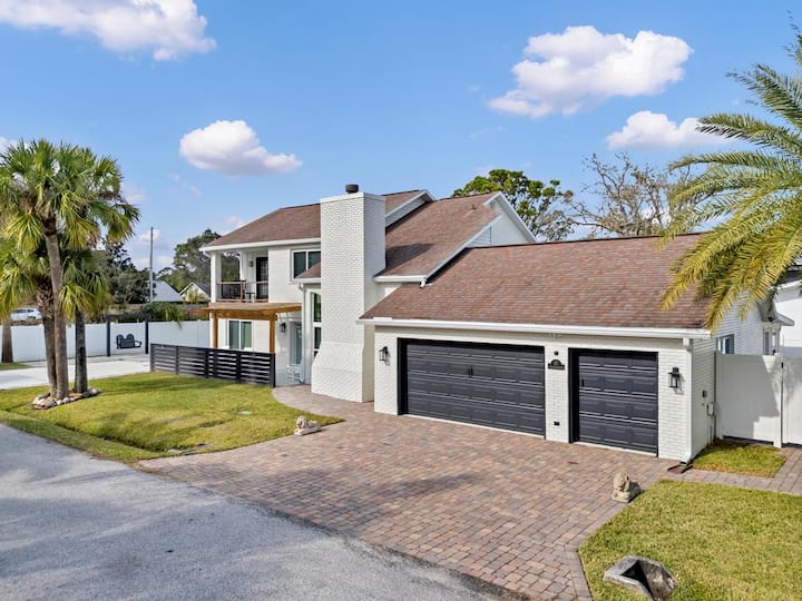 Beach Bliss | Ponte Vedra Seaside Stay - Ponte Vedra Beach, FL
