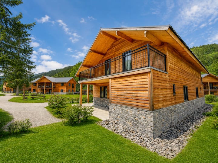 Joli Chalet Au Bord D'un Lac Alpin En Carinthie - Avusturya