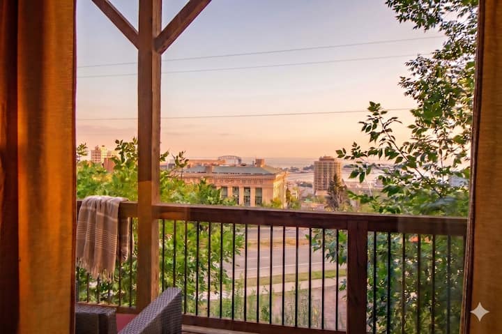 Mesaba Terrace, Heirloom Vacations - Duluth, MN