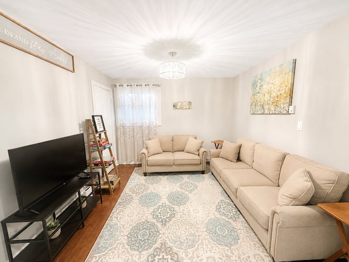 The Tiverton Getaway - Kincardine