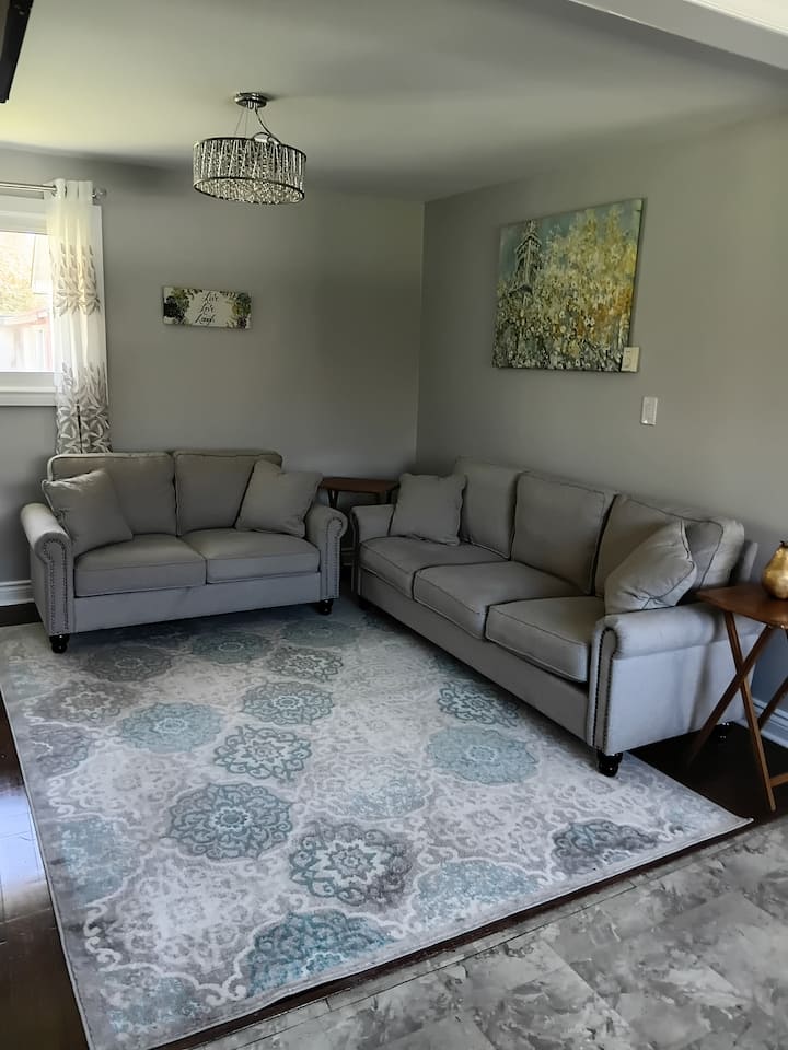 The Tiverton Getaway - Kincardine