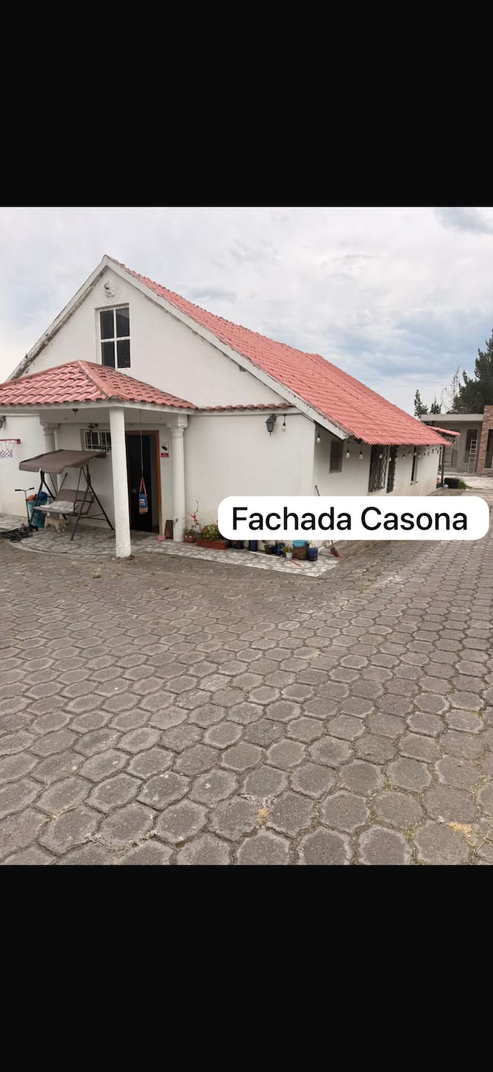 Casa Completa Y Con Zonas Verdes, Juego Infantil - Salcedo